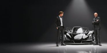 LUXCIOR | Czinger Vehicles - Innovation and Performance Redefined